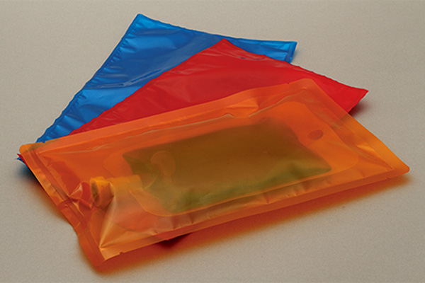 Overpouch™ - Hosokawa Yoko